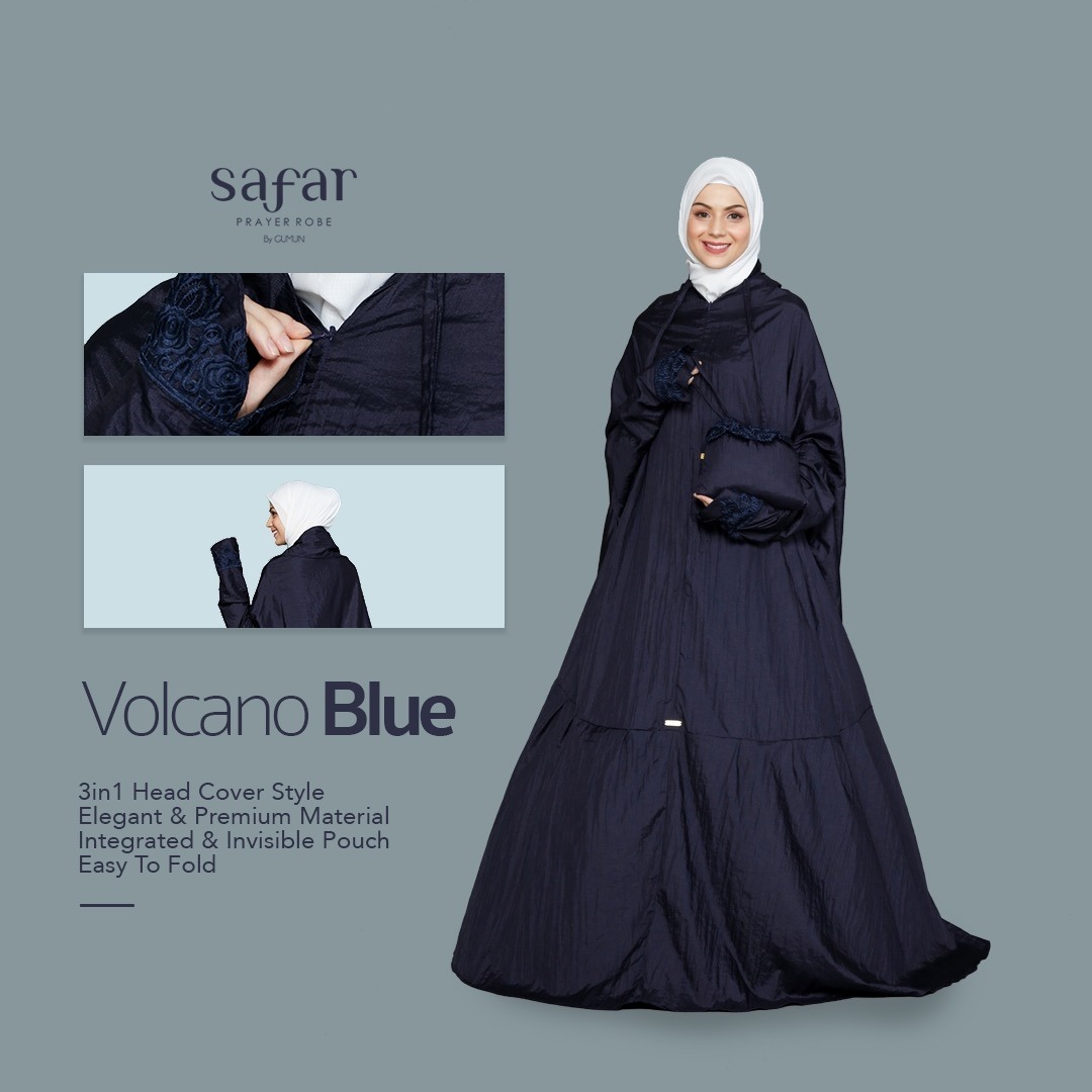 Prayer Robe by Gumun