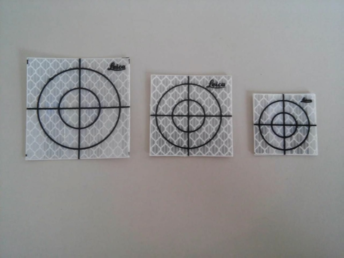 STICKER TARGET prisma reflector 3cm x 3cm untuk total station
